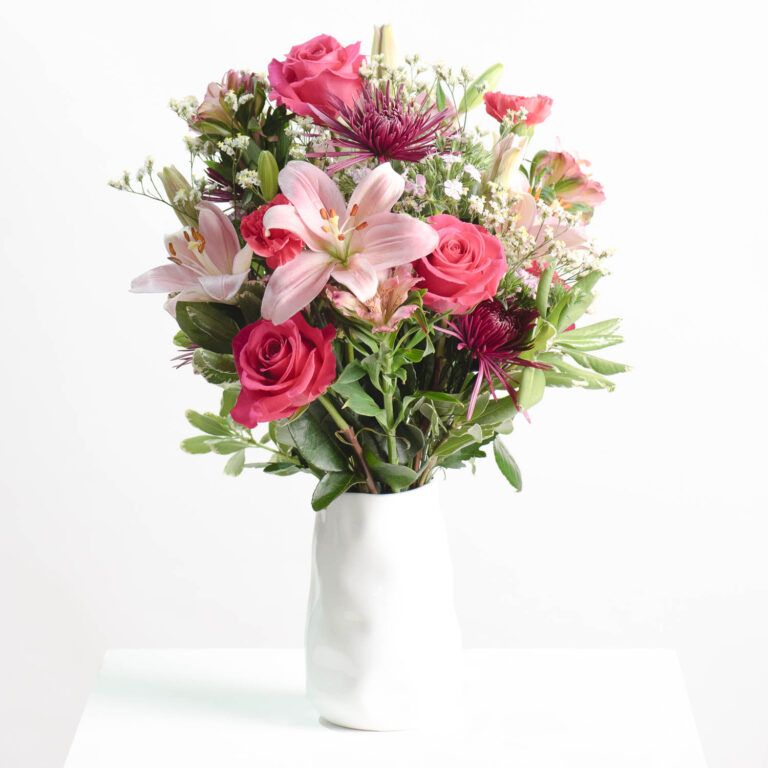 Experts in the highest quality roses - Fresh Flowers Delivered